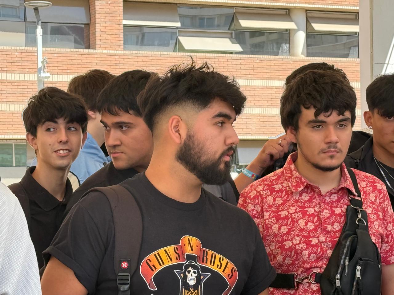 Estudiantes nuevos vivieron Semana Bienvenida en Santiago Sur - portal ...